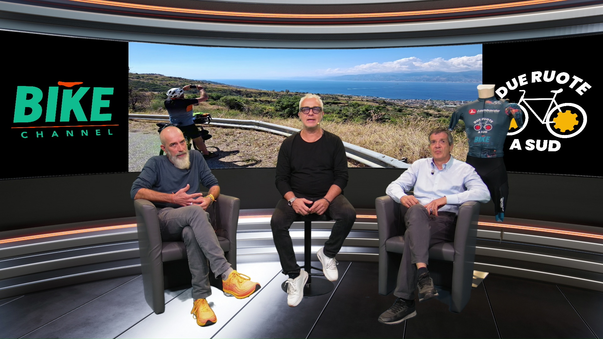 Due Ruote a Sud 33 - Cicloturismo: in studio Domenico Romano e Adolfo Scandurra | BikeChannel